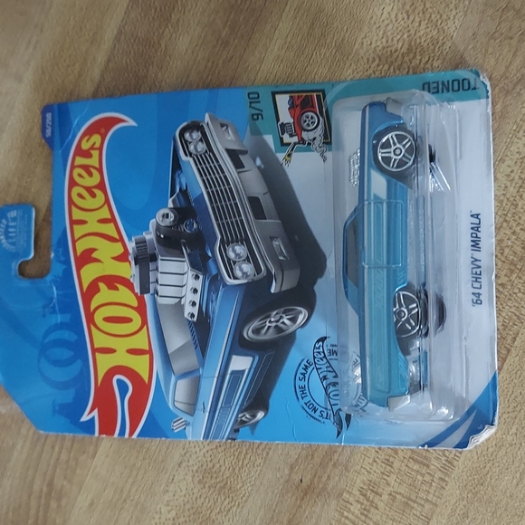 Hot Wheels 64 Impala